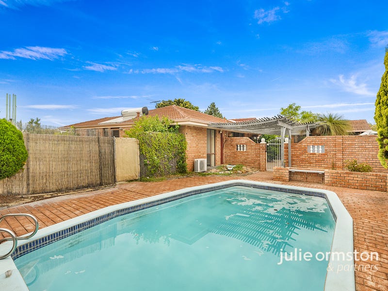 9 The Crest, Woodvale, WA 6026 - Property Details