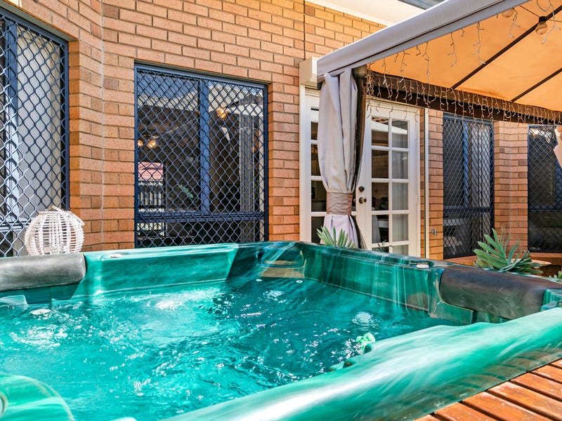 11 Hamilton Place, Mawson Lakes, SA 5095 - realestate.com.au