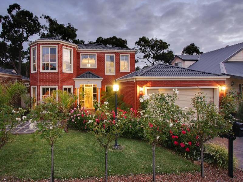 26 Valley Park Drive, Mooroolbark, Vic 3138 - Property Details