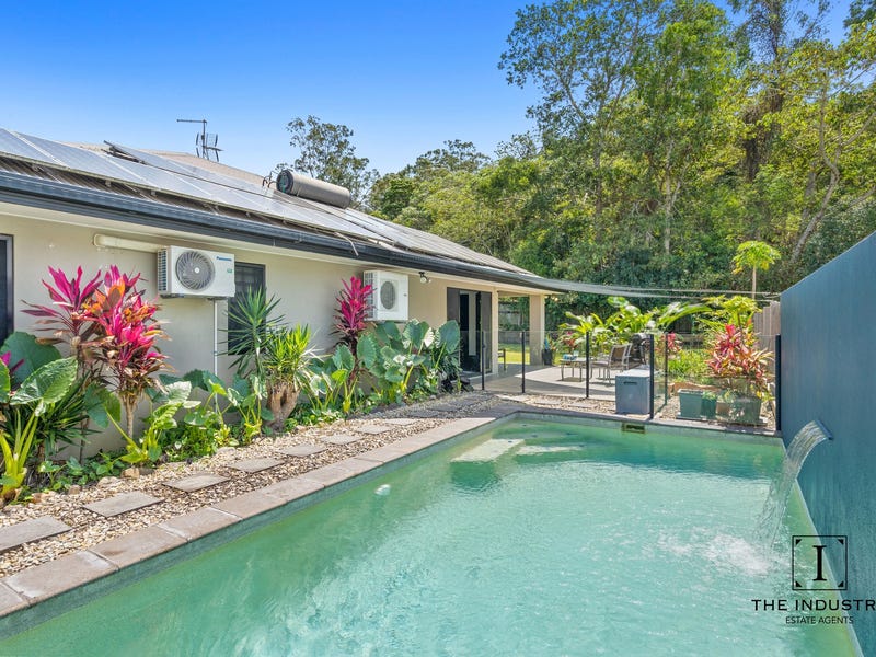 10 Weld Crescent, Smithfield, Qld 4878 - Property Details