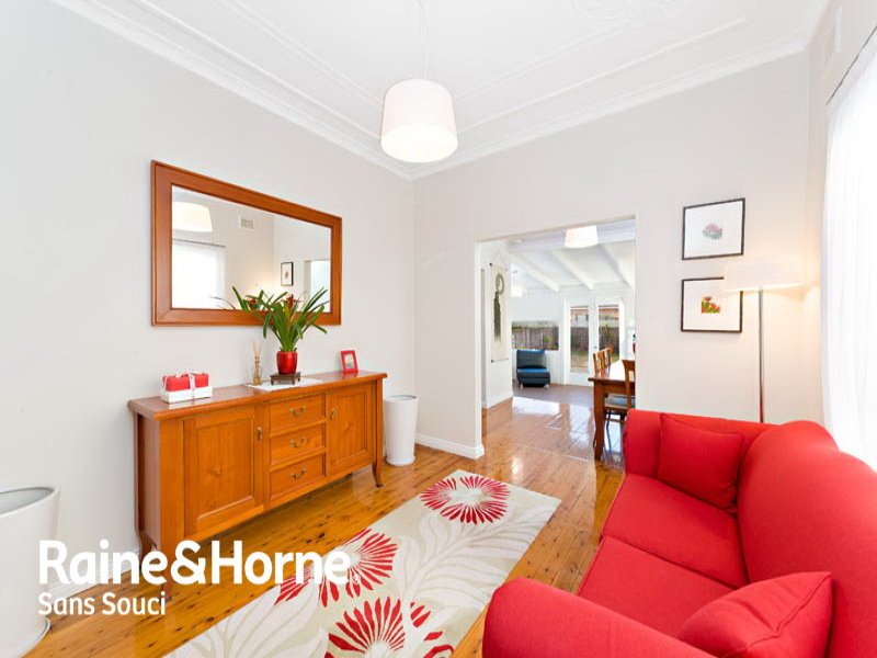 35 Sanoni Avenue, Sandringham, NSW 2219 - Property Details