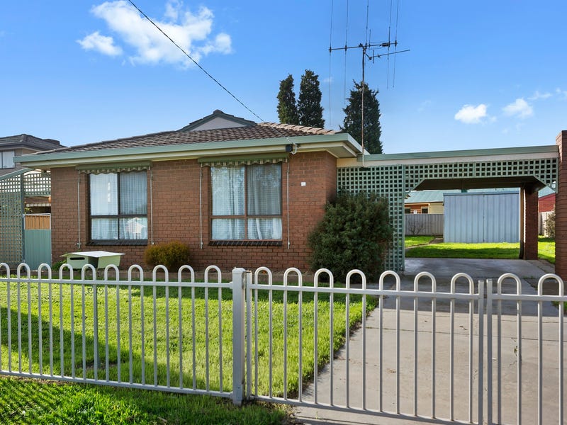 40 Powells Avenue, Strathdale, Vic 3550 - Property Details