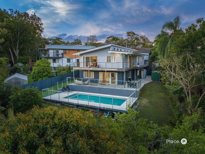 39 Banbury Street, Carina, Qld 4152 - Property Details