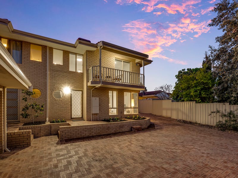 4/65 Dover Road, Scarborough, WA 6019 - Property Details