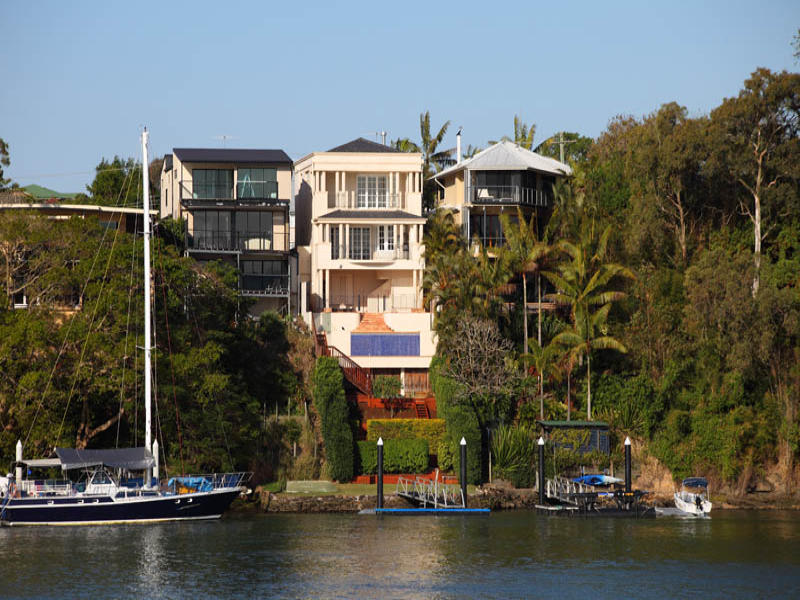 14 Aaron Avenue, Hawthorne, QLD 4171 - realestate.com.au