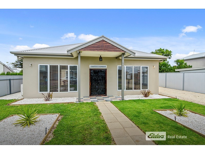 24 Lord Syleham Street, Robe, SA 5276 - Property Details