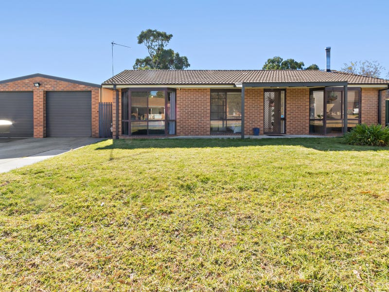 22 Ironbark Crescent, Banks, ACT 2906 - Property Details