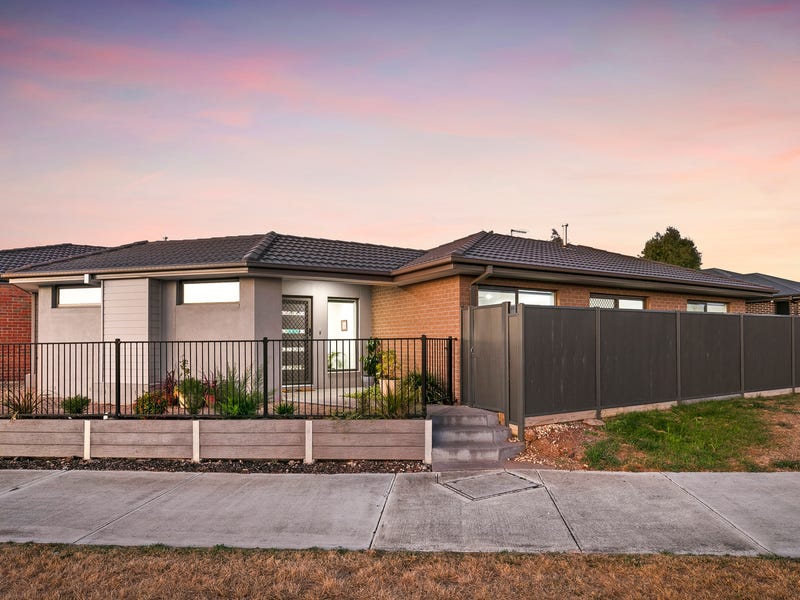 1 Trafford Lane, Harkness, VIC 3337 - realestate.com.au