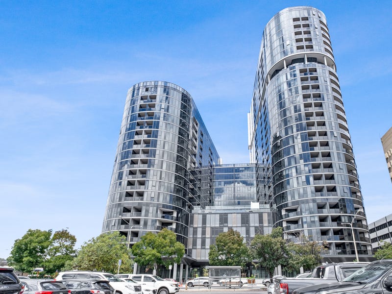 2210/15 Bowes Street, Phillip, ACT 2606 - realestate.com.au