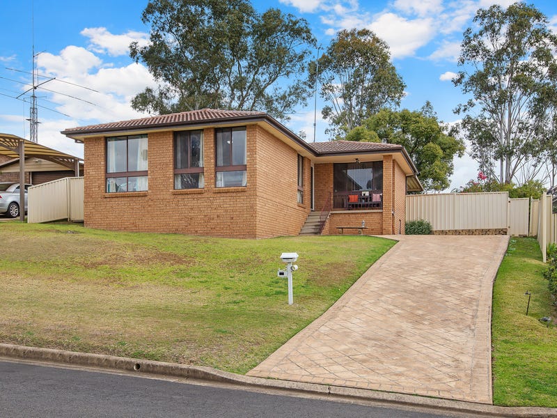 11 Ivory Place, Jamisontown, NSW 2750 - Property Details