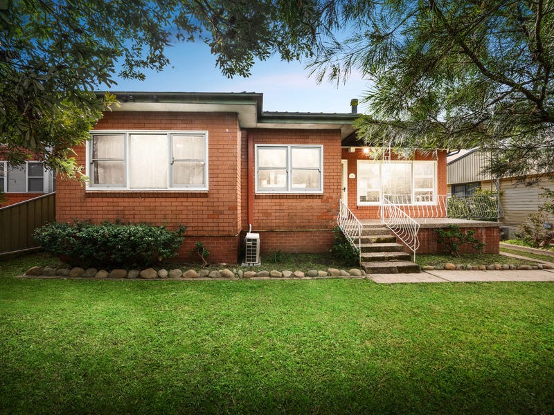 11 Glebe Place, Kingswood, NSW 2747 - Property Details