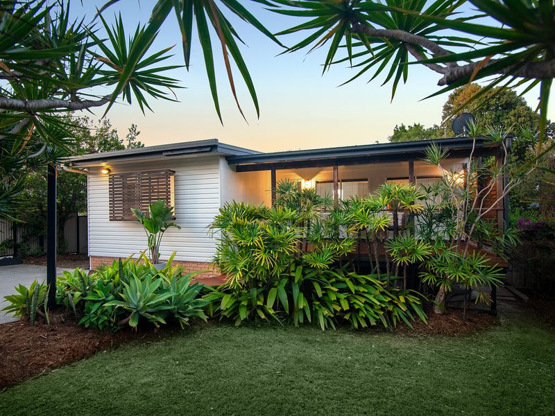 183 Hindes Street, Lota, Qld 4179 - Property Details