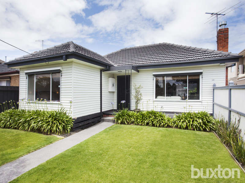 10 Latham Street, Bentleigh East, VIC 3165 - realestate.com.au