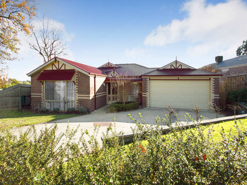 2 Kerry Place, Garfield, VIC 3814 - realestate.com.au