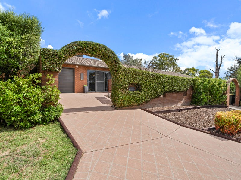 4 Marqua Place, Hawker, ACT 2614 - Property Details