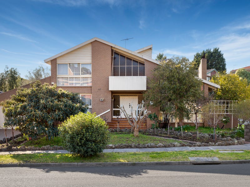 11 Hillcroft Drive, Templestowe, VIC 3106 - realestate.com.au