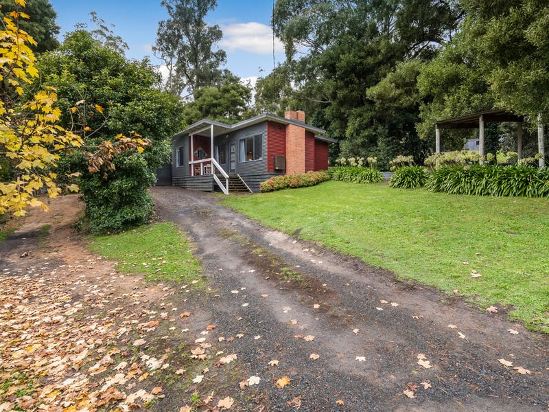 13 Decker Street, Blackwood, VIC 3458 - realestate.com.au