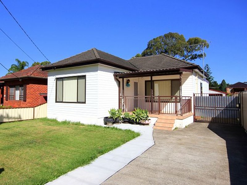 17 Angus Crescent, Yagoona, NSW 2199 - Property Details