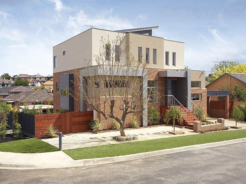 2 Woodvale Grove, Essendon, Vic 3040 - Property Details
