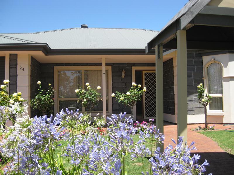 24 Richards Road, Willunga, SA 5172 - Property Details