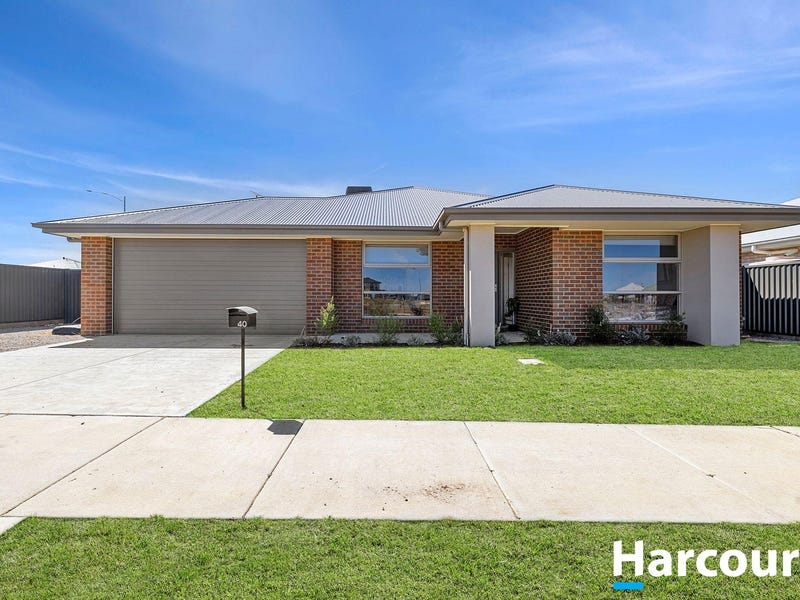 40 Mcleod Cres, Lucas, VIC 3350 - realestate.com.au