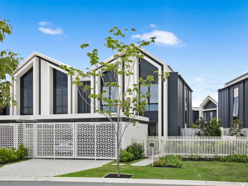 9 Sanctuary Court, Mermaid Waters, QLD 4218 - realestate.com.au