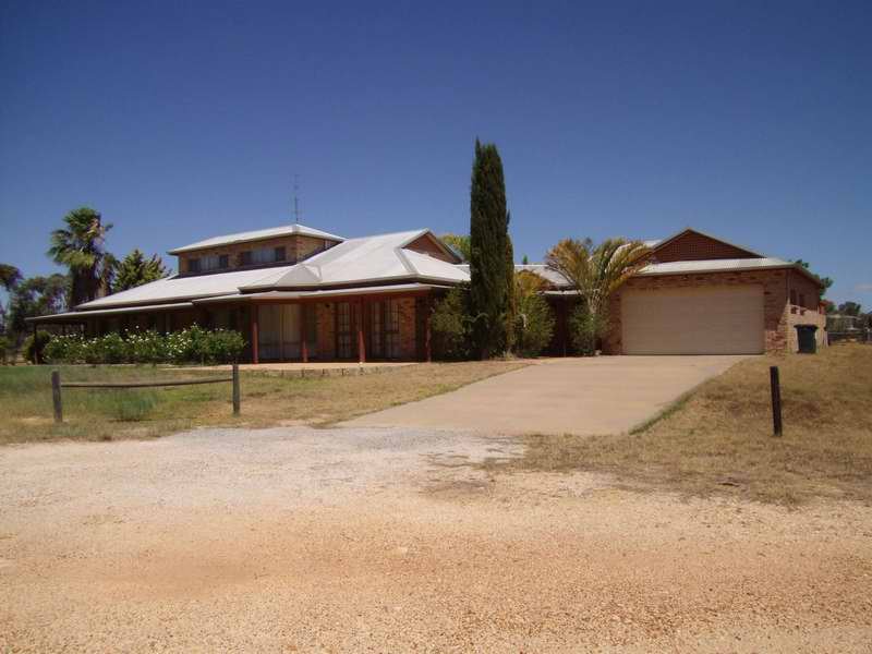 7 Atbara Street, Moora, WA 6510 - Property Details