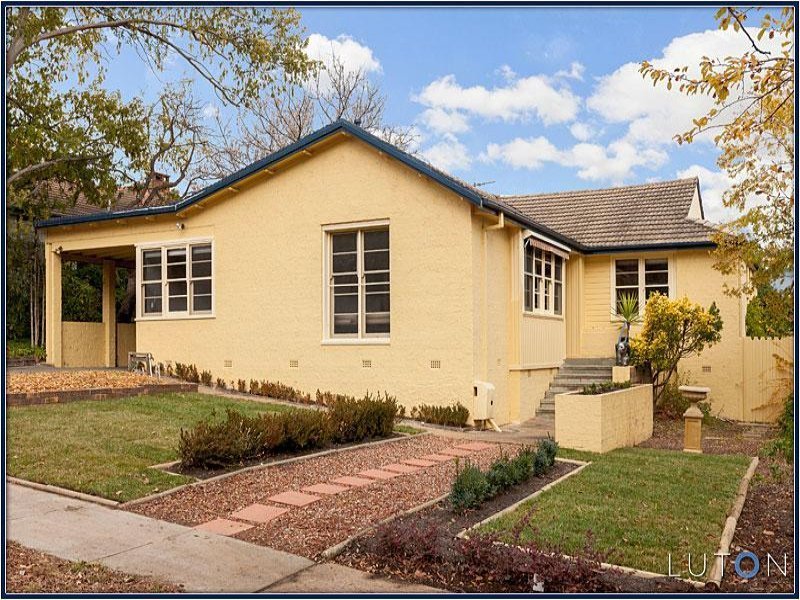 10 Carmichael Street Deakin Act 2600 Au