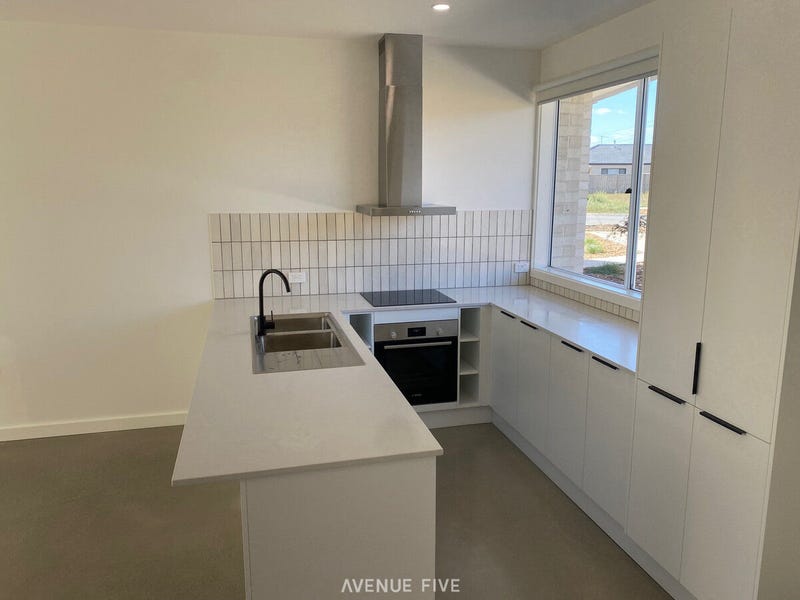 4/5 Tova Avenue, Bell Post Hill, VIC 3215 - realestate.com.au