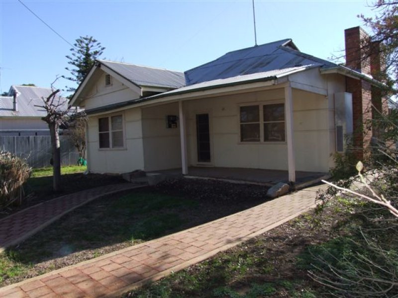 49 Coreen Street, Jerilderie, NSW 2716 - realestate.com.au
