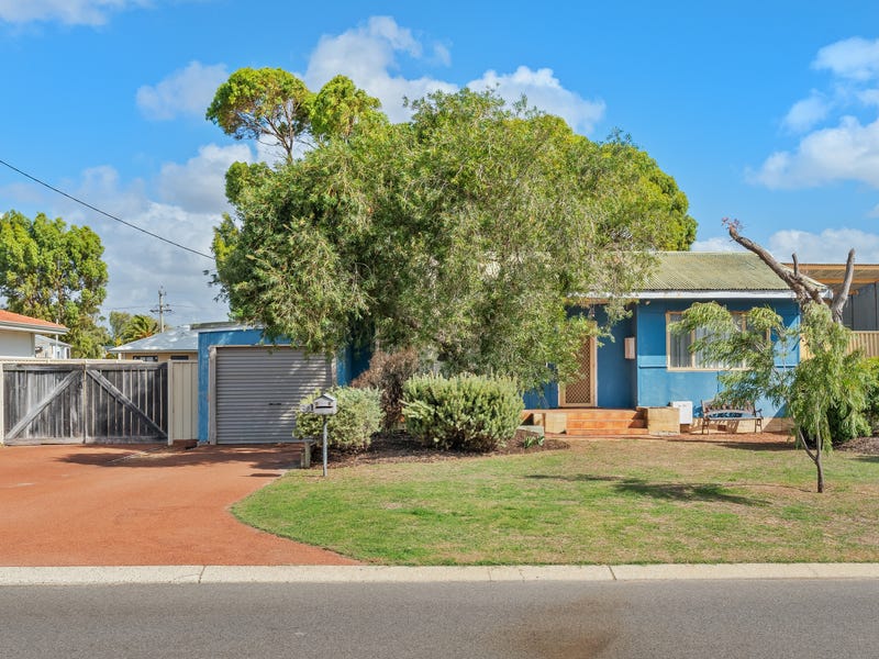 31 Hokin Street, Waikiki, WA 6169 - Property Details