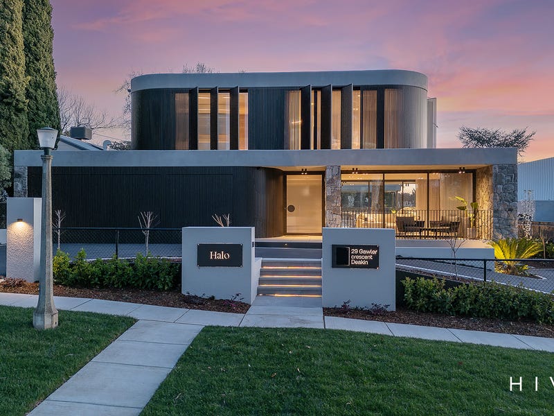29 Gawler Crescent, Deakin, ACT 2600 - Property Details
