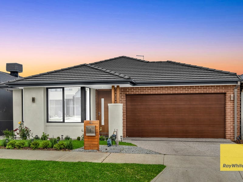 Real Estate for Sale in Fraser Rise, VIC 3336 (+1 location ...