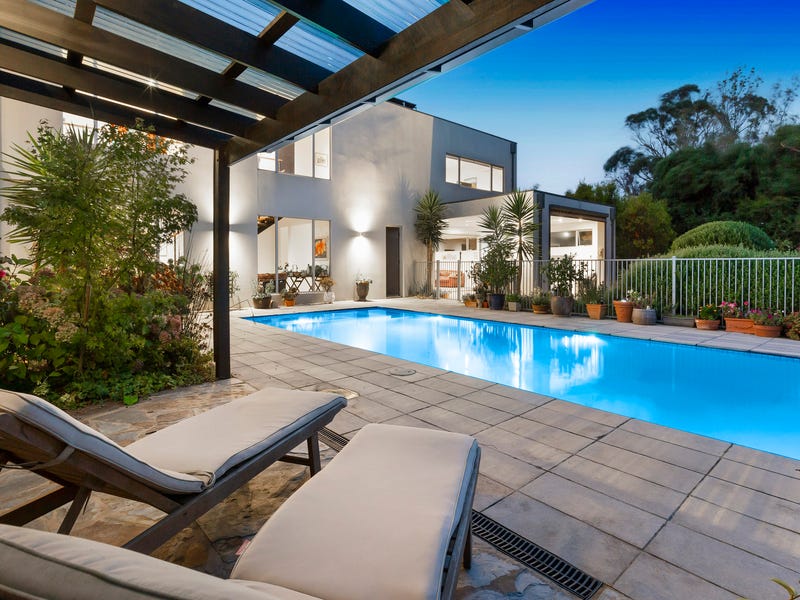 1 Sunview Way, Mount Martha, VIC 3934 - realestate.com.au