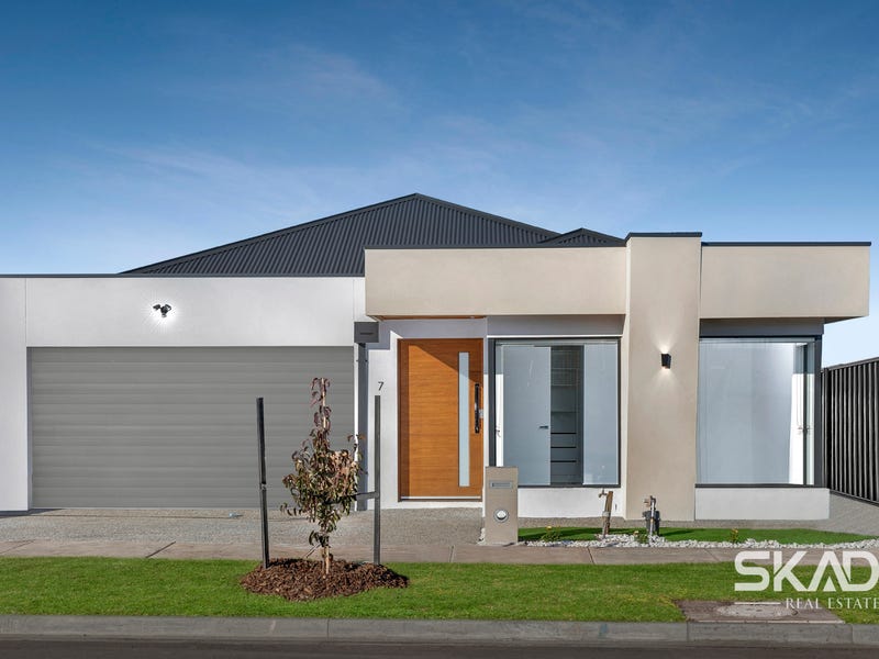 7 Galileo Place, Greenvale, Vic 3059 - Property Details