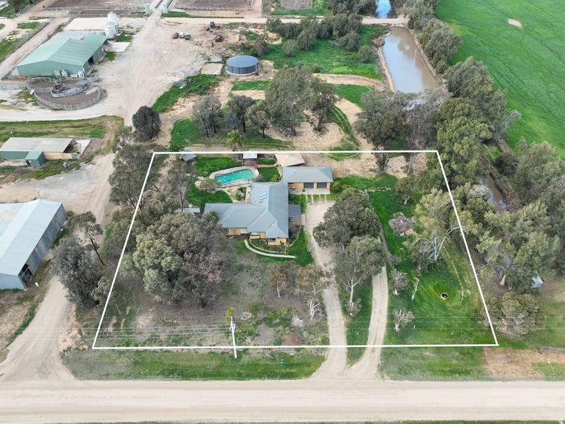 5 Bedroom Acreage for Sale in Cobram, VIC 3644 (+6 locations ...