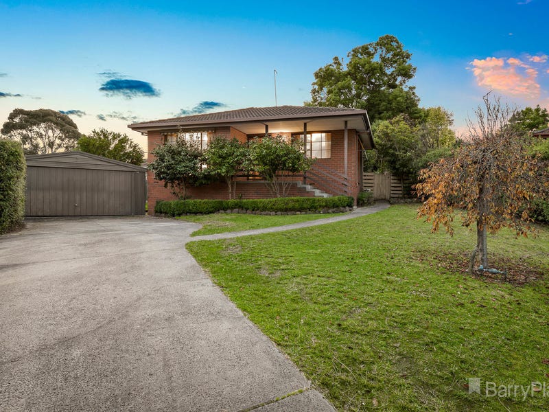 5 Highview Court, Pakenham, Vic 3810 - Property Details