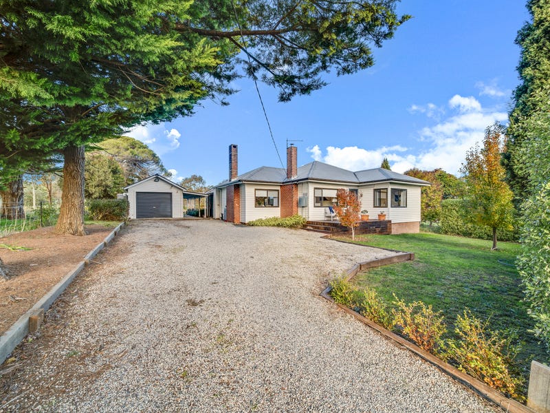 9 Cork Street, Gundaroo, NSW 2620 - Property Details