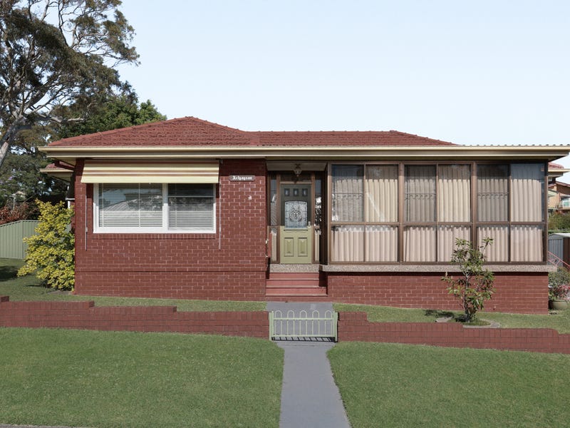 18 Woodlands Avenue, Lugarno, NSW 2210 - Property Details