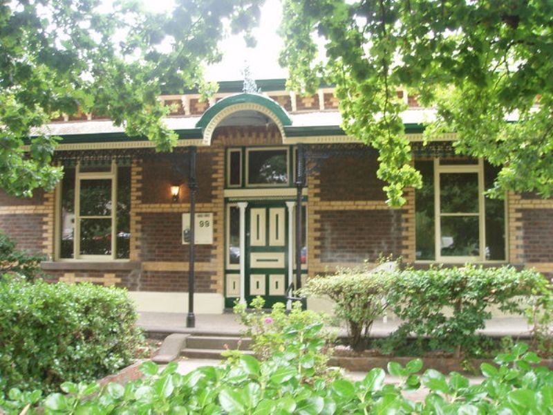 99 Gordon Street, Footscray, Vic 3011 - Property Details
