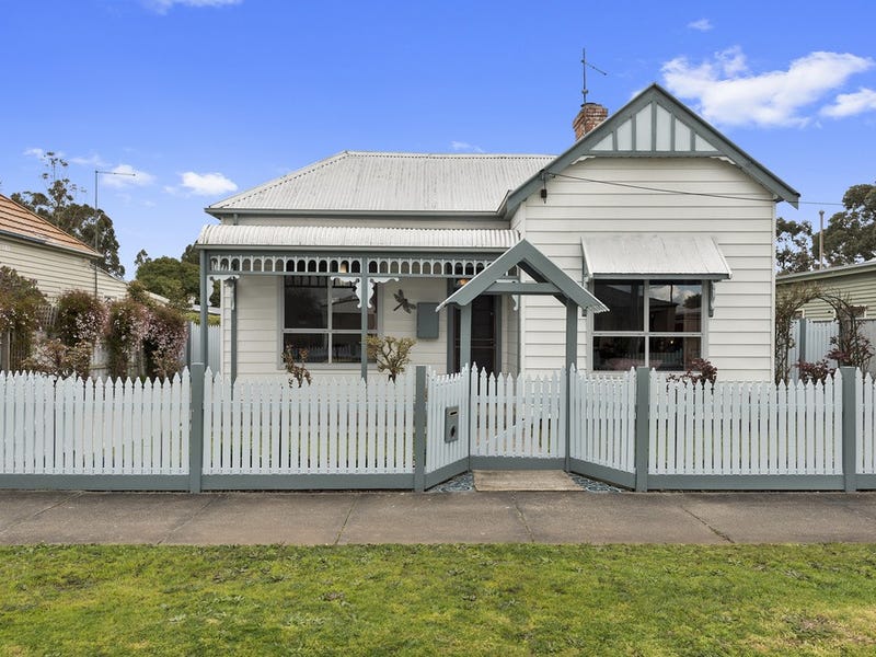 7 Thomas Street, Colac, VIC 3250 - realestate.com.au