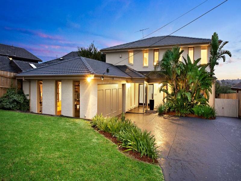 10 Braeside Drive, Doncaster, VIC 3108 - realestate.com.au