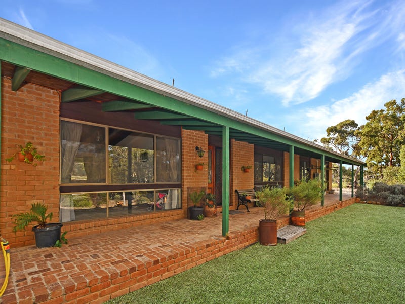 140 Darlington Mine Rd Deep Lead Via, Stawell, Vic 3380 - Property Details