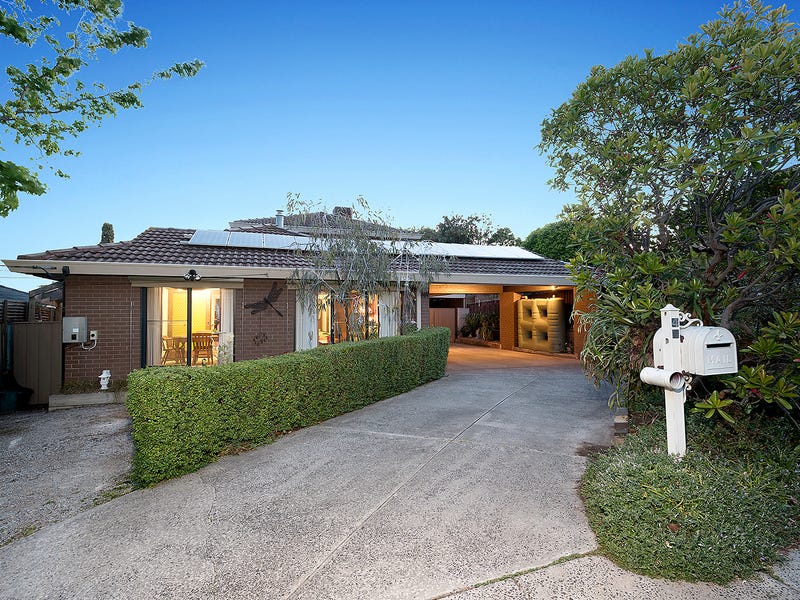 42 Caravelle Cres, Strathmore Heights, VIC 3041 - realestate.com.au