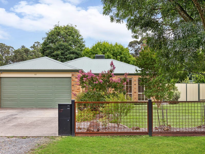 67 Auburn Road, Healesville, Vic 3777 - Property Details