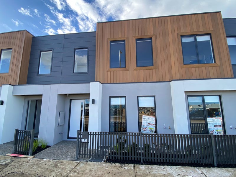 103 Carnival Boulevard, Berwick, VIC 3806 - realestate.com.au