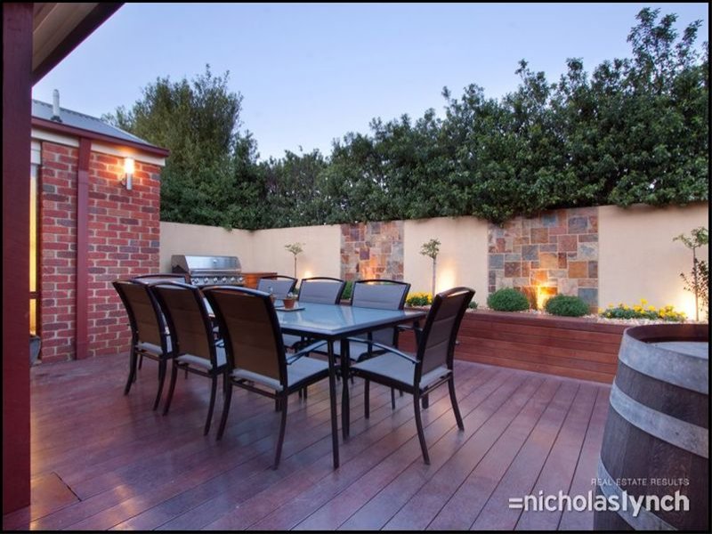 6 Colebrook Court, Mornington, Vic 3931 - Property Details