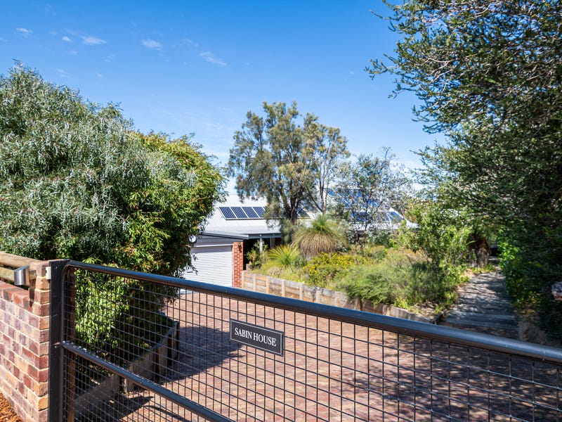 10 Mahonia Place, Duncraig, WA 6023 - realestate.com.au