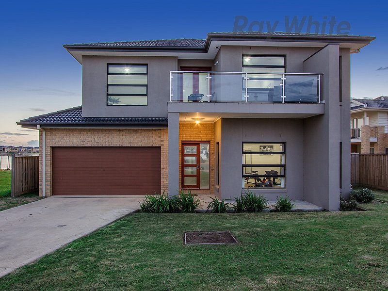 21 Spraypoint Drive, Point Cook, VIC 3030 - realestate.com.au