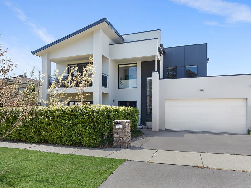 11 Ray Ellis Crescent, Forde, ACT 2914 - Property Details